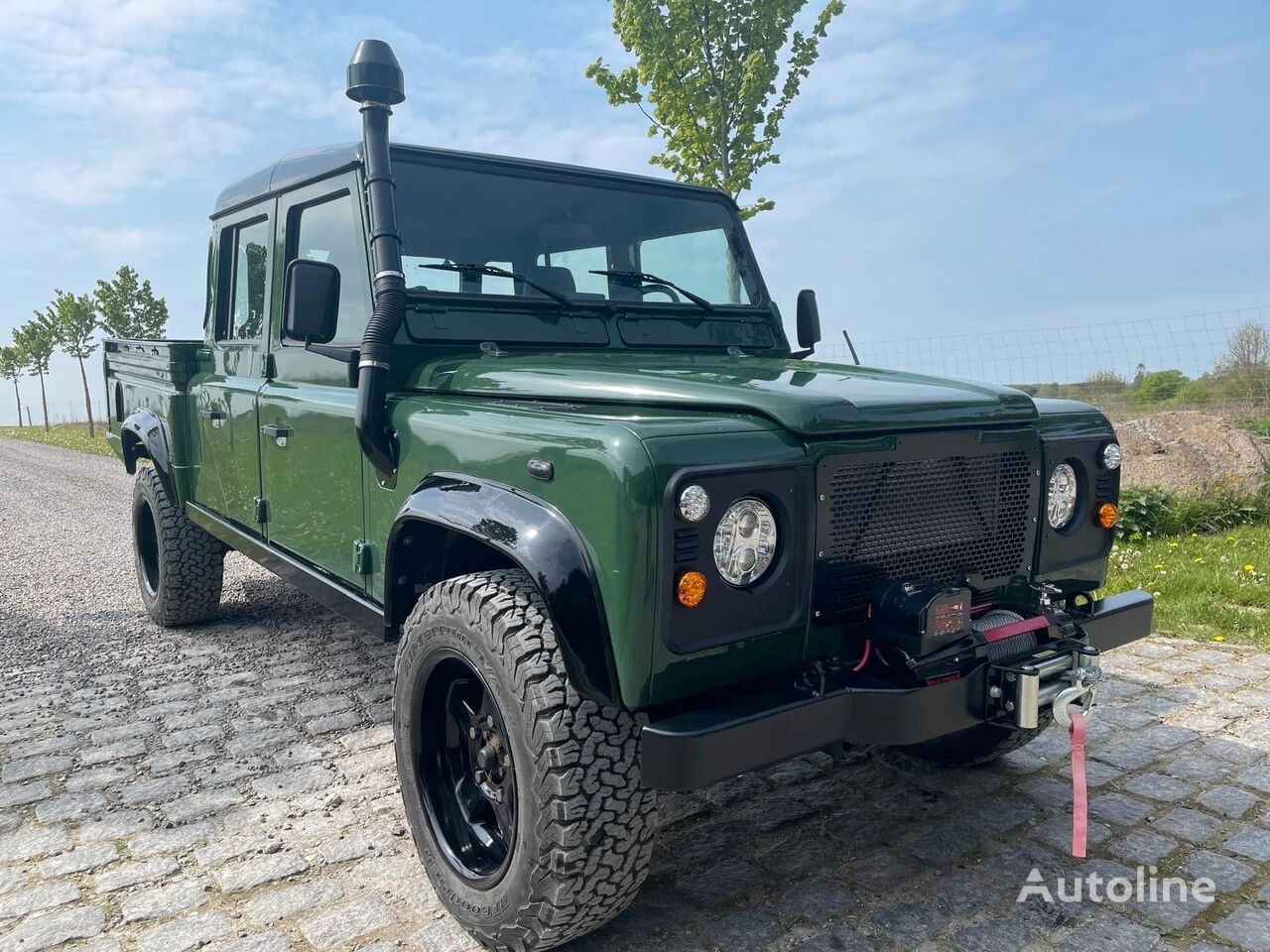 Land Rover Defender 130 Crew Cab